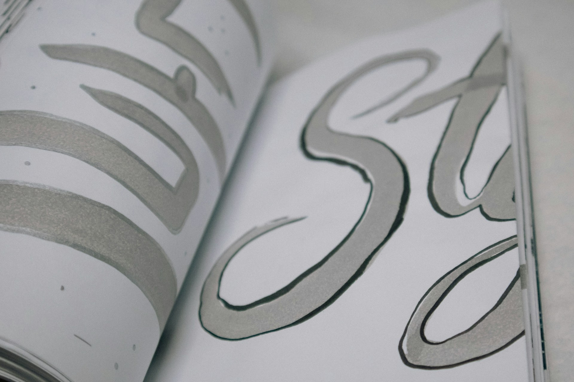 Best Brush Fonts to Elevate Your Creative Work Easily - StringLabs